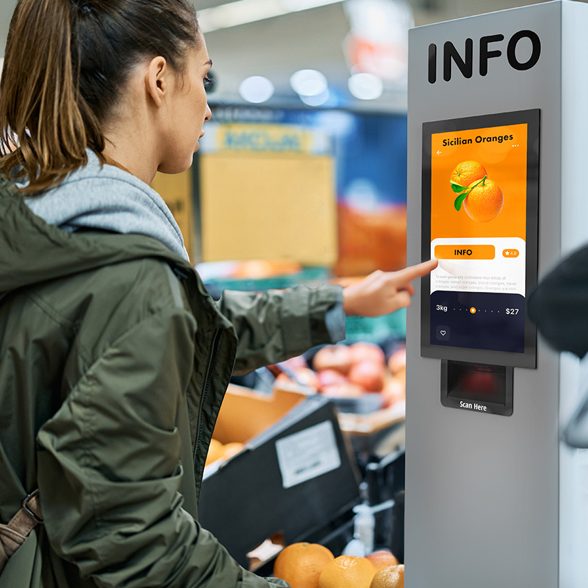 POLYTOUCH® INFOTERMINAL 15.6 - PYRAMID